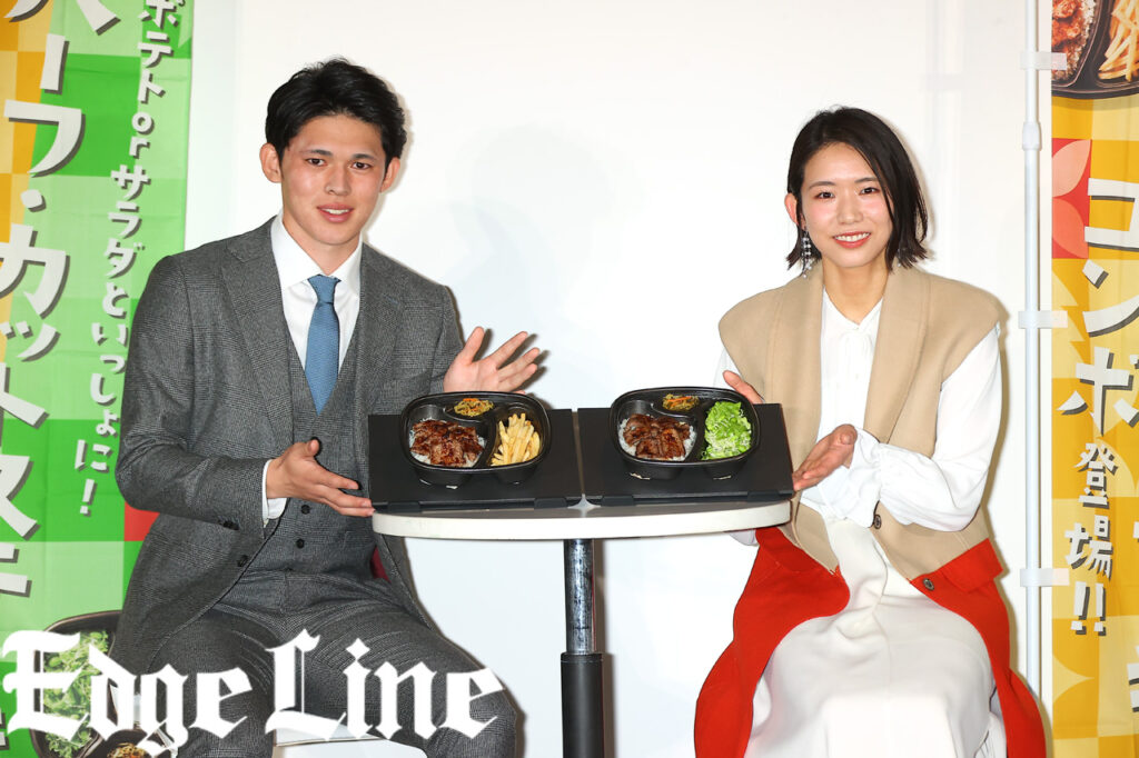 佐々木朗希投手「ほっともっと」12月の新商品発表会にスーツ登場!特注理由なども